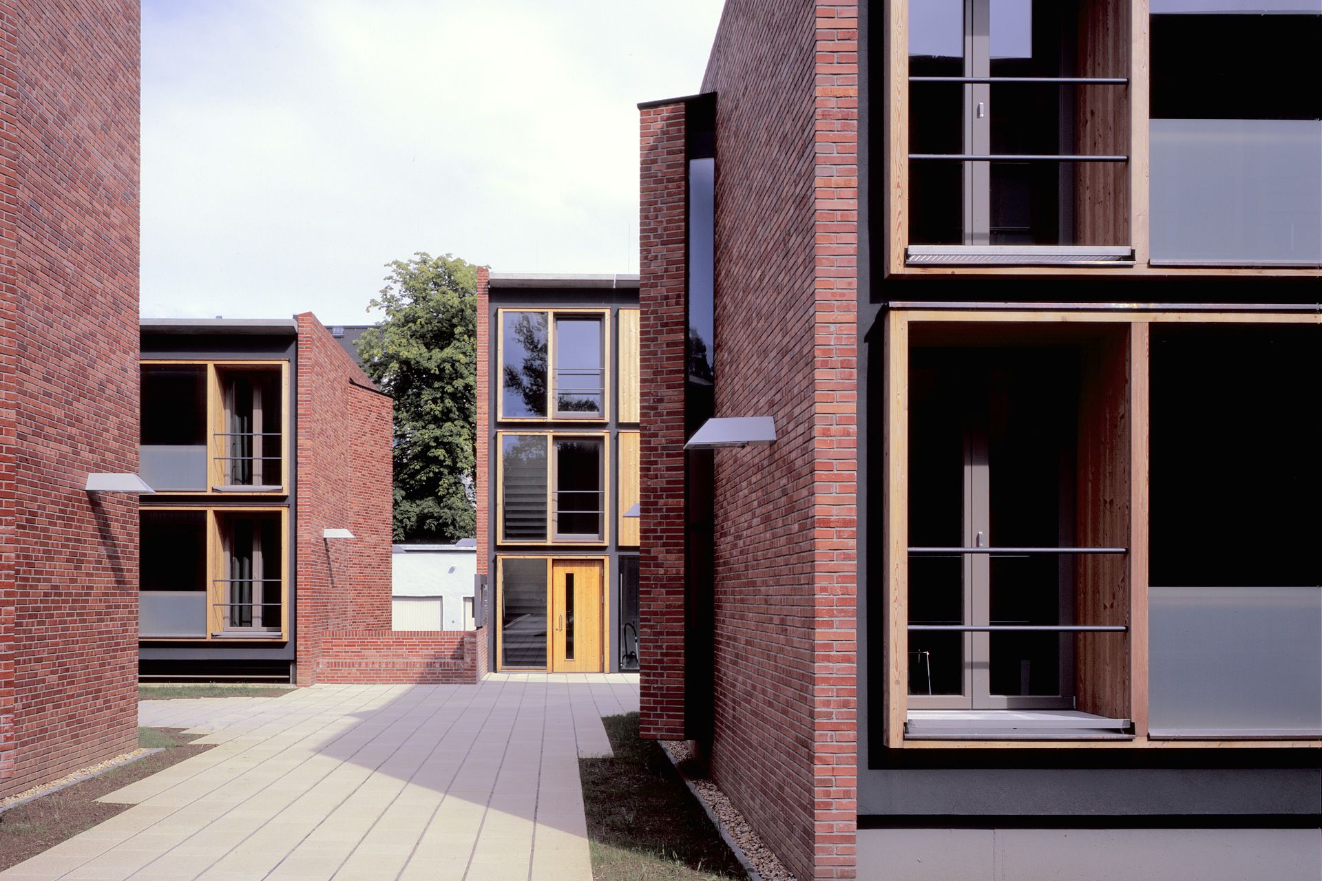 Student Housing at Saalepark / Projects / bez+kock architekten